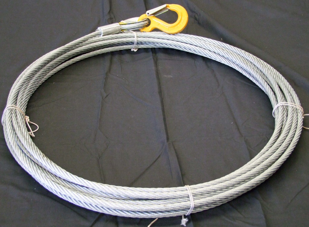 WINCH CABLE 13mm X 20m W/ 10MM SAFETY LATCH SWIVEL HOOK